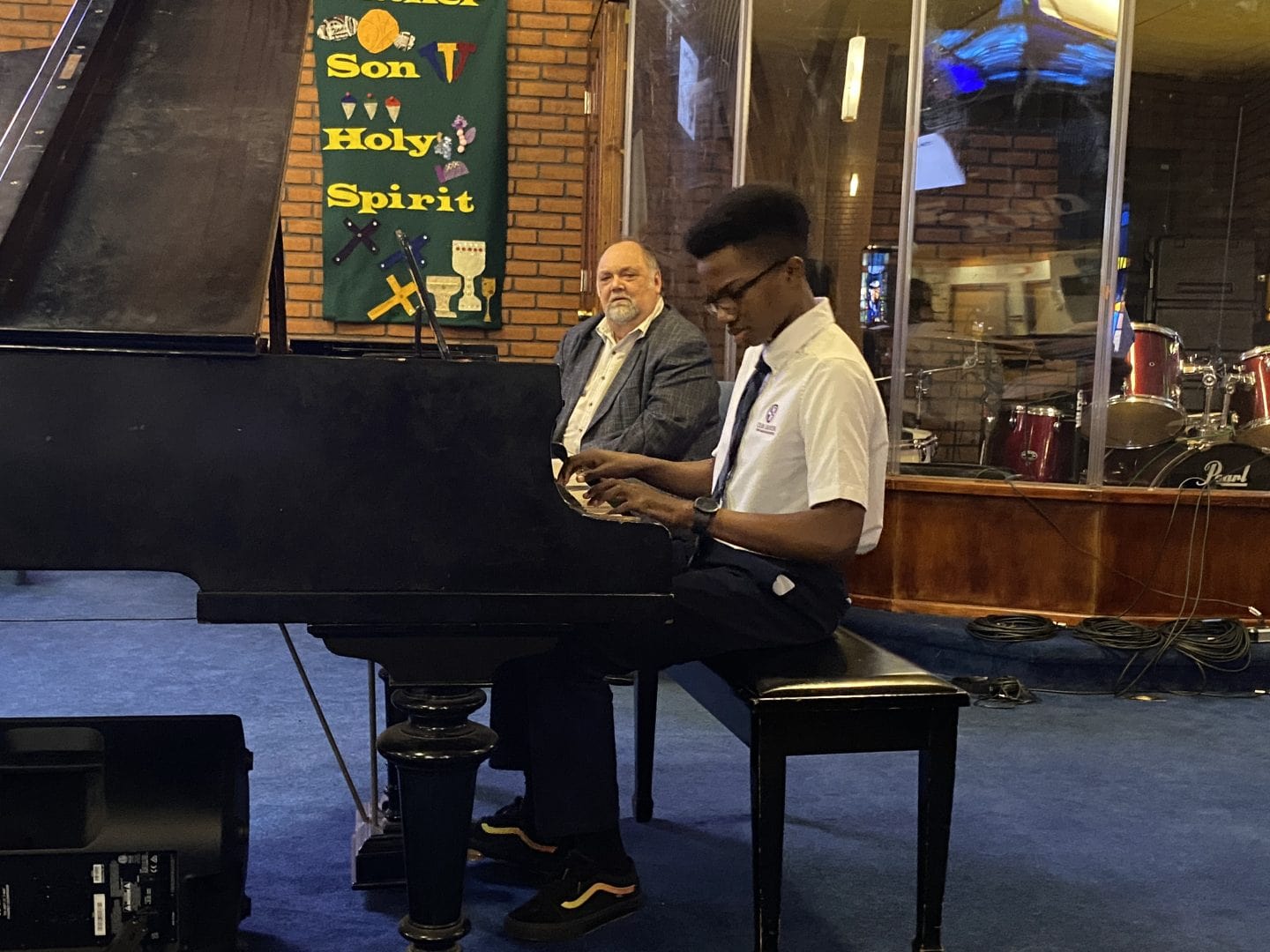 Grammy Award Winner Works With OSNAS Students – Our Savior New American ...